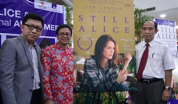 Mengenal Penderita Alzheimer Lewat Novel Mengenal Penderita Alzheimer Lewat Novel
