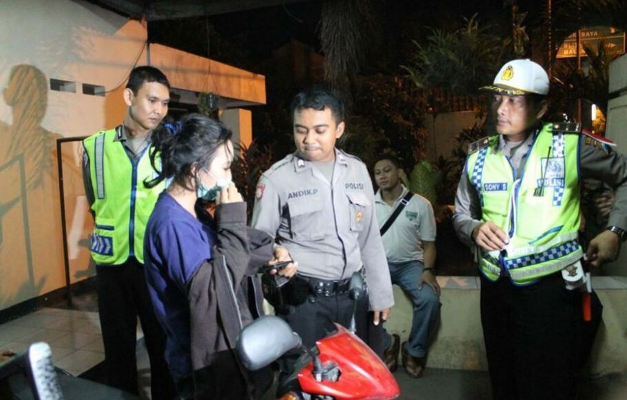 Puluhan Kendaraan di Ambon Terjaring Operasi Puluhan Kendaraan di Ambon Terjaring Operasi