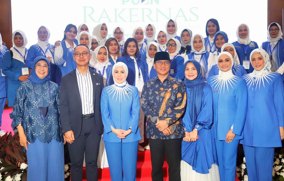 PAN Targetkan Capai Kuota 30 Persen Bakal Caleg Perempuan di Pemilu 2024 PAN Targetkan Capai Kuota 30 Persen Bakal Caleg Perempuan di Pemilu 2024
