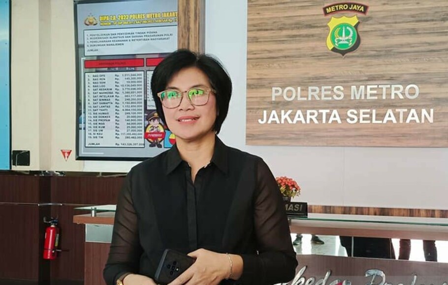 Polisi Tangkap Sopir Pajero yang Onani di JPO Kuningan - Halaman 1 Polisi Tangkap Sopir Pajero yang Onani di JPO Kuningan - Halaman 1