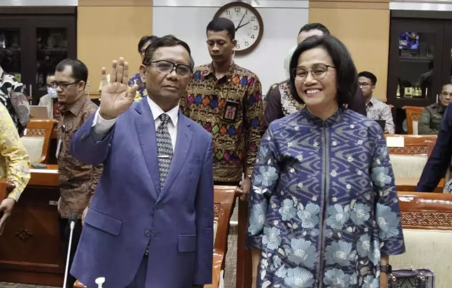 Mahfud MD Tegaskan Tak Ada Perbedaan Data Rp 349 Triliun dengan Sri Mulyani Mahfud MD Tegaskan Tak Ada Perbedaan Data Rp 349 Triliun dengan Sri Mulyani