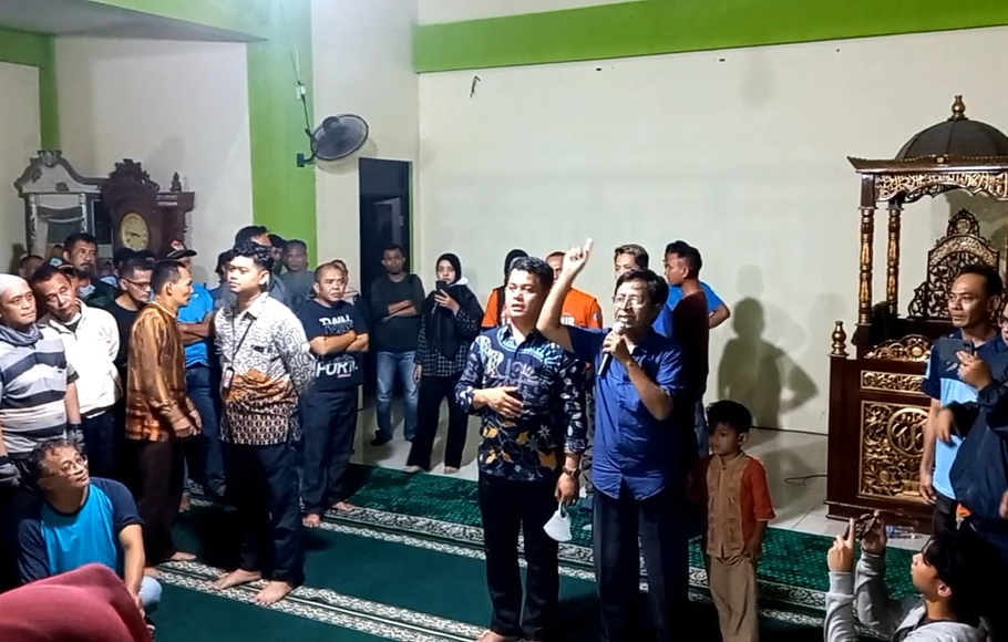 Siswa MAN 1 Kota Bekasi Gagal Study Tour, EO Diduga Gelapkan Uang ... Siswa MAN 1 Kota Bekasi Gagal Study Tour, EO Diduga Gelapkan Uang ...