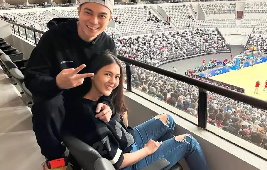 Hanya dalam 2 Jam, Baim Wong Raih Omzet Rp 600 Juta di Shopee Live ... Hanya dalam 2 Jam, Baim Wong Raih Omzet Rp 600 Juta di Shopee Live ...