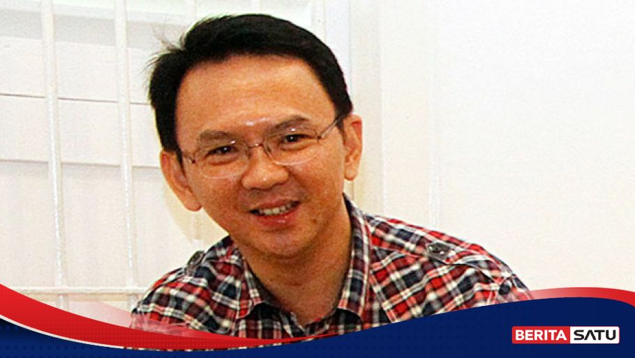 Ahok Gaji Tim Ahli Bangunan Gedung Rp 12 Juta Ahok Gaji Tim Ahli Bangunan Gedung Rp 12 Juta