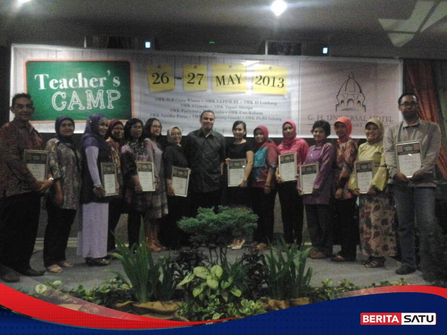 Apresiasi GH Universal untuk Guru SMK Pariwisata Apresiasi GH Universal untuk Guru SMK Pariwisata