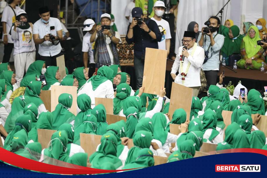 Cak Imin Ingatkan Kader PKB Tak Hanya Menangkan Pemilu 2024 Cak Imin Ingatkan Kader PKB Tak Hanya Menangkan Pemilu 2024