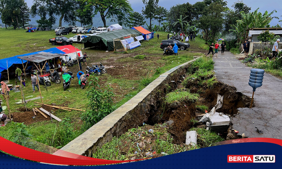 BMKG Catat Terjadi Sebanyak 248 Gempa Susulan di Cianjur - Halaman 1 BMKG Catat Terjadi Sebanyak 248 Gempa Susulan di Cianjur - Halaman 1