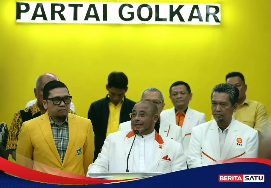 Diajak Gabung Koalisi Perubahan, Airlangga Tegaskan Golkar Tetap di KIB Diajak Gabung Koalisi Perubahan, Airlangga Tegaskan Golkar Tetap di KIB