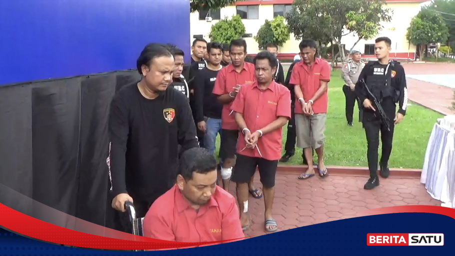 Komplotan Pembobol Mesin ATM di 6 Provinsi Diringkus, 1 Orang Ditembak ... Komplotan Pembobol Mesin ATM di 6 Provinsi Diringkus, 1 Orang Ditembak ...