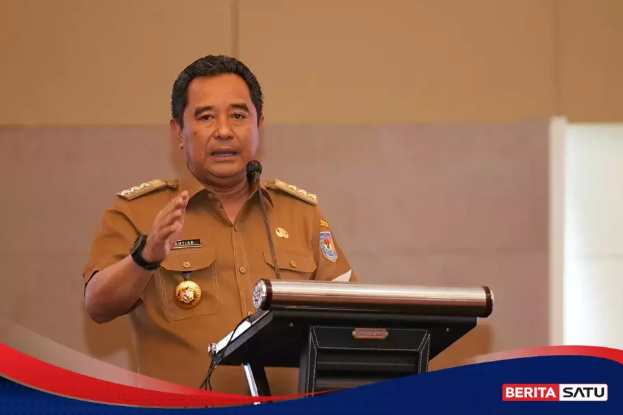 Ditinggal Andi Sudirman, Plt Gubernur Sulsel Diwarisi Defisit Rp 1,5 ... Ditinggal Andi Sudirman, Plt Gubernur Sulsel Diwarisi Defisit Rp 1,5 ...