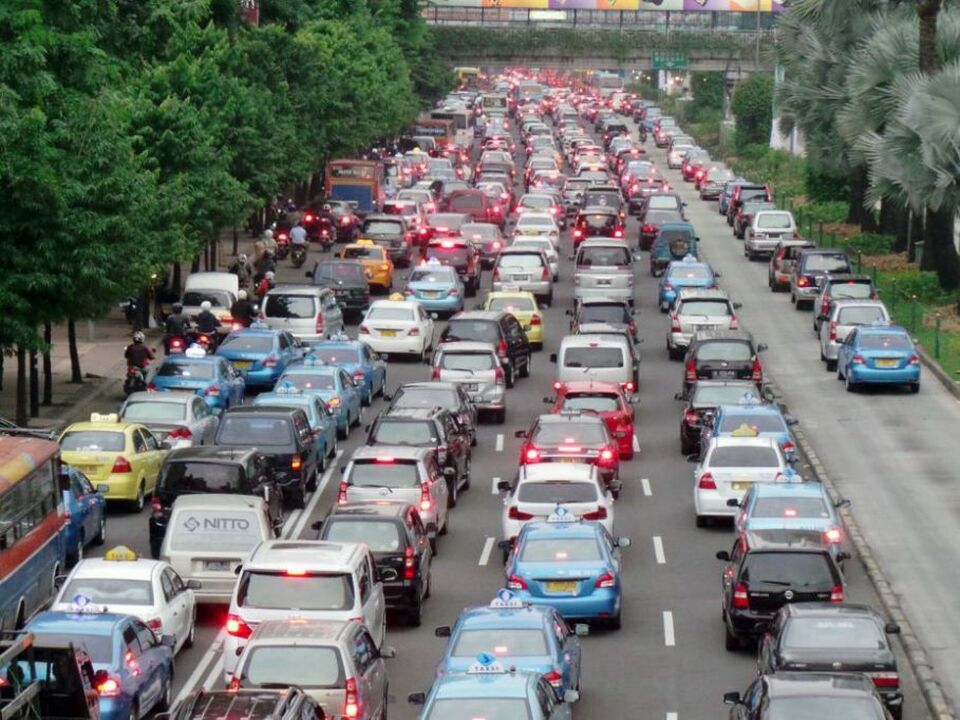 Perlu Terobosan Atasi Kemacetan dan Kecelakaan di DKI Perlu Terobosan Atasi Kemacetan dan Kecelakaan di DKI