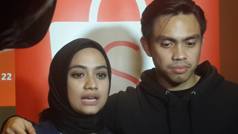 Ayudia Bing Slamet Dapat Kejutan dari Suami Ayudia Bing Slamet Dapat Kejutan dari Suami