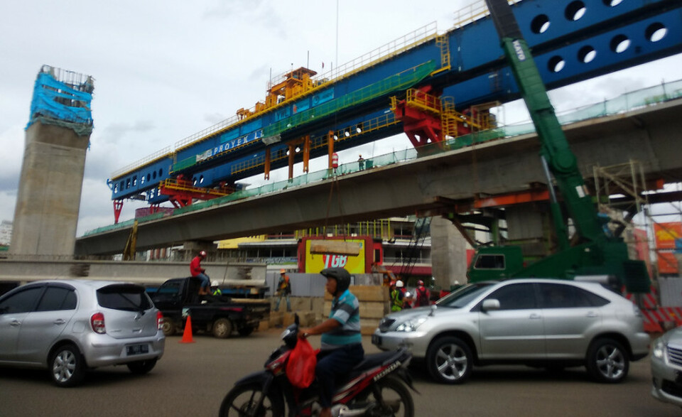 Penyebab Jatuhnya Box Grider LRT Diselidiki 5 Instansi Penyebab Jatuhnya Box Grider LRT Diselidiki 5 Instansi