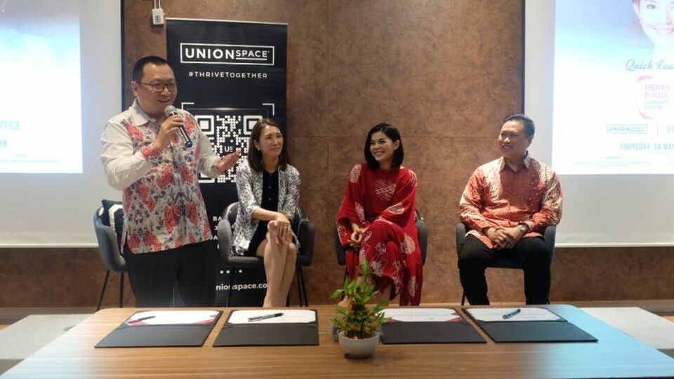 Merry Riana-UnionSPACE Buka Kelas Public Speaking Merry Riana-UnionSPACE Buka Kelas Public Speaking