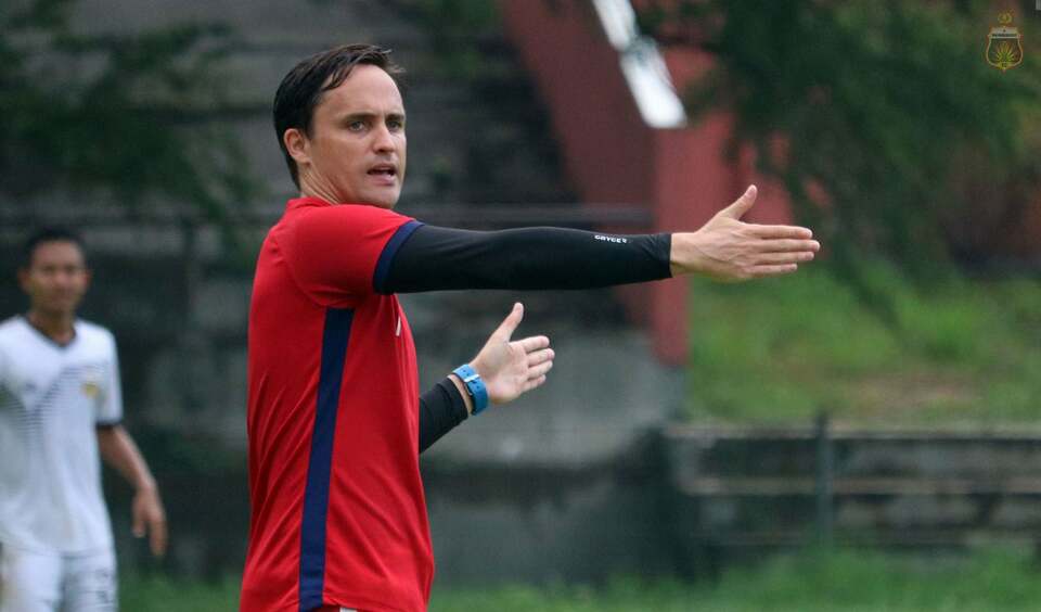 Paul Munster Tak Silau Nama Besar dalam Rekrut Pemain Paul Munster Tak Silau Nama Besar dalam Rekrut Pemain
