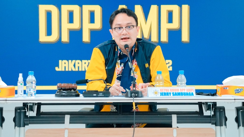 Ketua Umum AMPI Instruksikan Kader untuk Jaga Muruah Airlangga Hartarto Ketua Umum AMPI Instruksikan Kader untuk Jaga Muruah Airlangga Hartarto