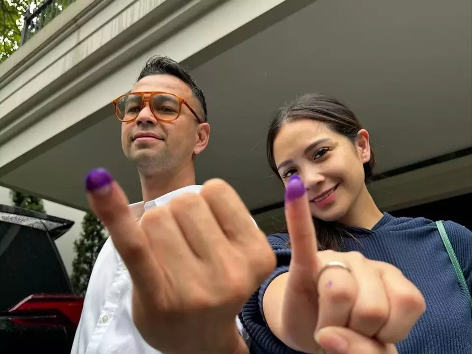 Ini Harapan Raffi Ahmad dan Nagita Slavina Seusai Nyoblos pada Pemilu 2024 Ini Harapan Raffi Ahmad dan Nagita Slavina Seusai Nyoblos pada Pemilu 2024