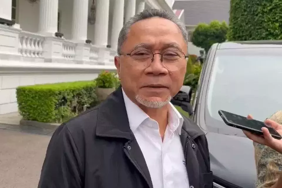 Zulkifli Hasan Ogah Akui Permendag 8/2024 Bikin Pabrik Tekstil Gulung Tikar Zulkifli Hasan Ogah Akui Permendag 8/2024 Bikin Pabrik Tekstil Gulung Tikar