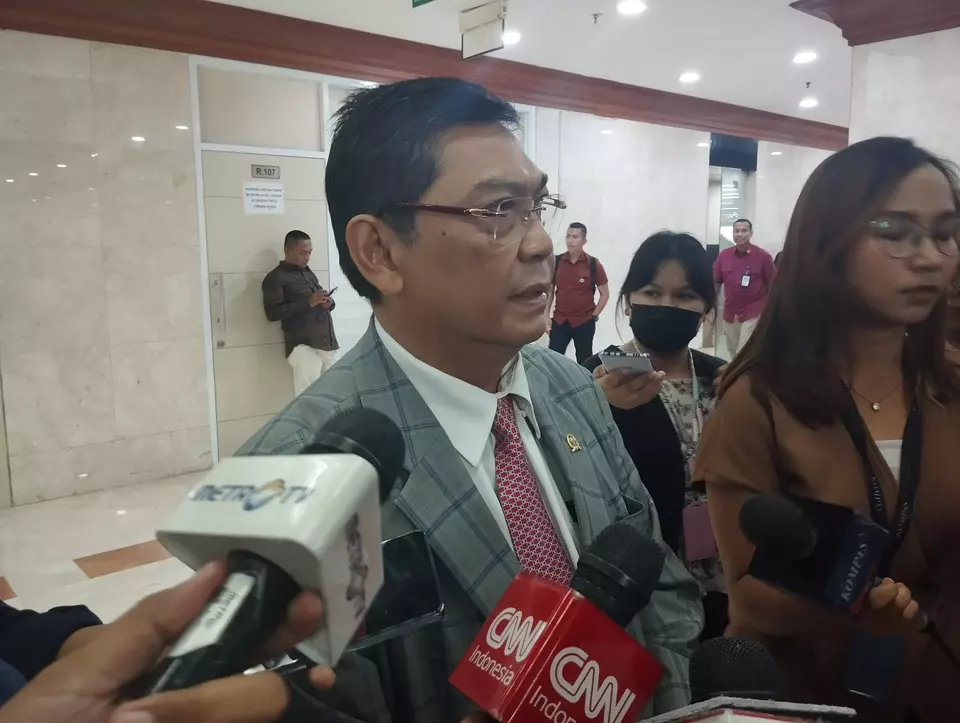 DPR Setujui RUU TNI Dibawa ke Sidang Paripurna DPR Setujui RUU TNI Dibawa ke Sidang Paripurna