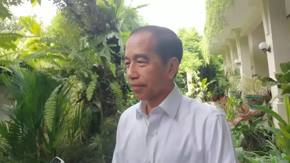 Tanggapi Santai Aksi Vandalisme, Jokowi: Itu Ungkapkan Ekspresi Tanggapi Santai Aksi Vandalisme, Jokowi: Itu Ungkapkan Ekspresi