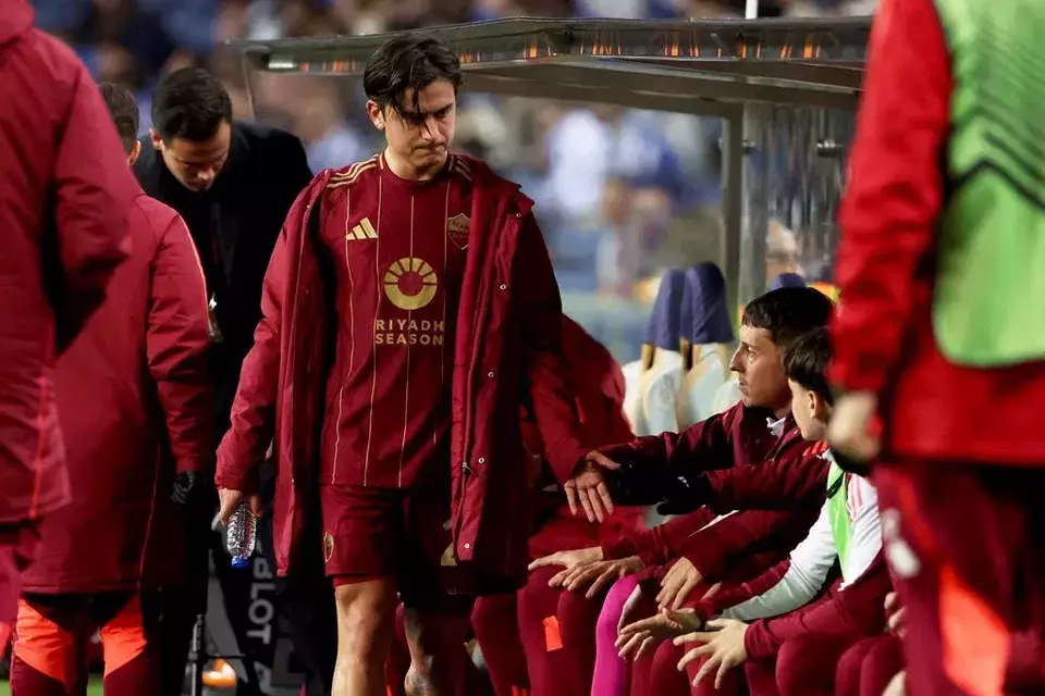 Hasil Liga Europa: Porto vs Roma Imbang 1-1, Dybala Cedera Lutut