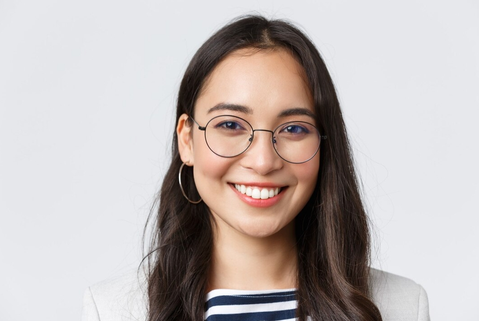15 Prompt AI Populer untuk Foto CV, Siap Dipakai Lamar Kerja!