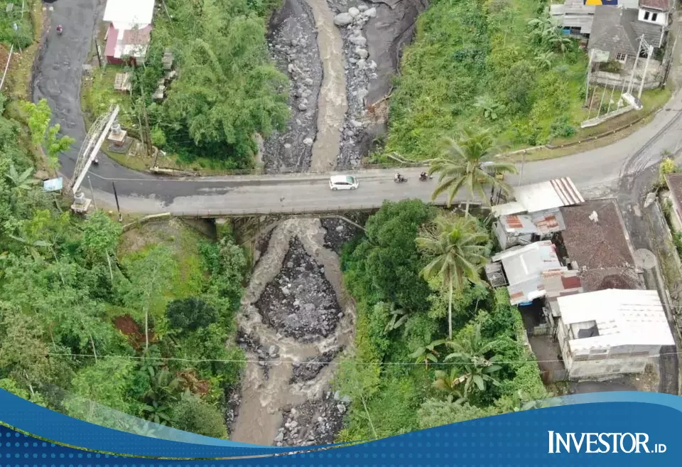 PUPR Bangun Jembatan Kali Glidik II yang Ambruk Diterjang Banjir Semeru PUPR Bangun Jembatan Kali Glidik II yang Ambruk Diterjang Banjir Semeru