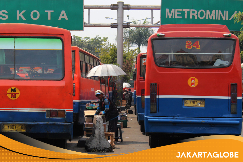 City to Reorganize Kiosks in Pasar Senen Bus Terminal